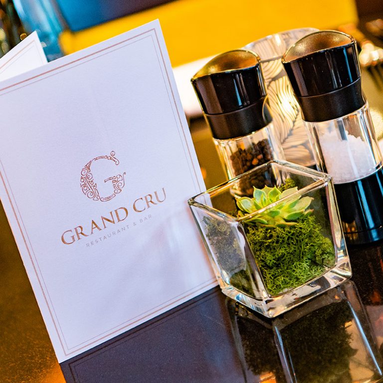 The Restaurant - Grand Cru